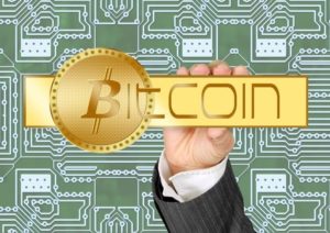 Povești cu bitcoin: Shitcoin vs. Buttcoin, Google nu mai vrea cripto în ...